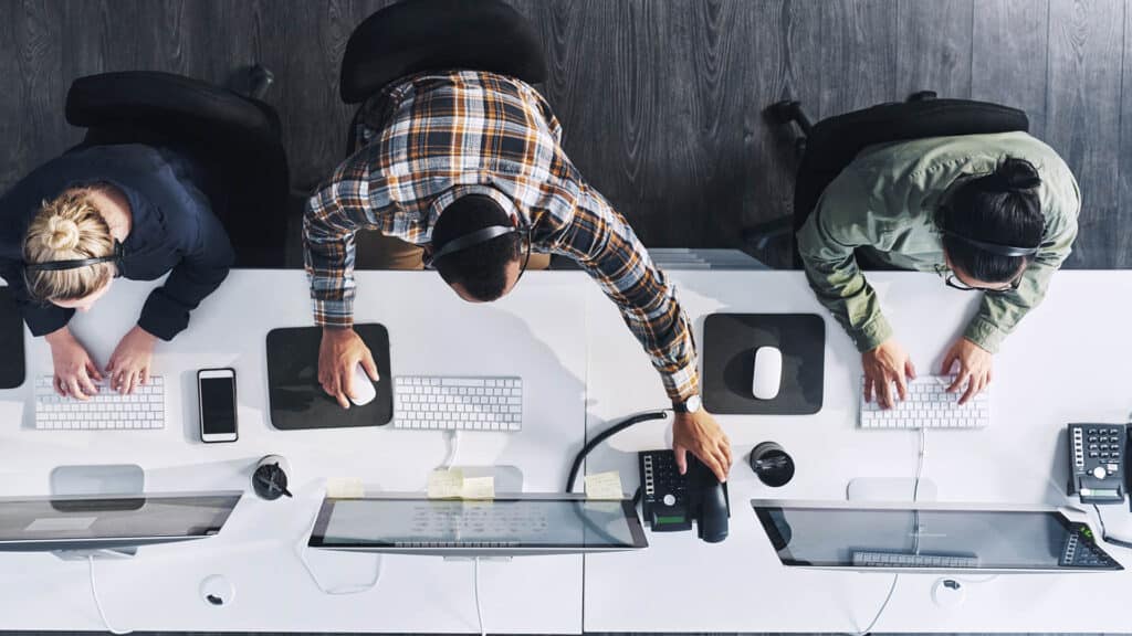 Infographic: The 5 Most Difficult Customer Personalities